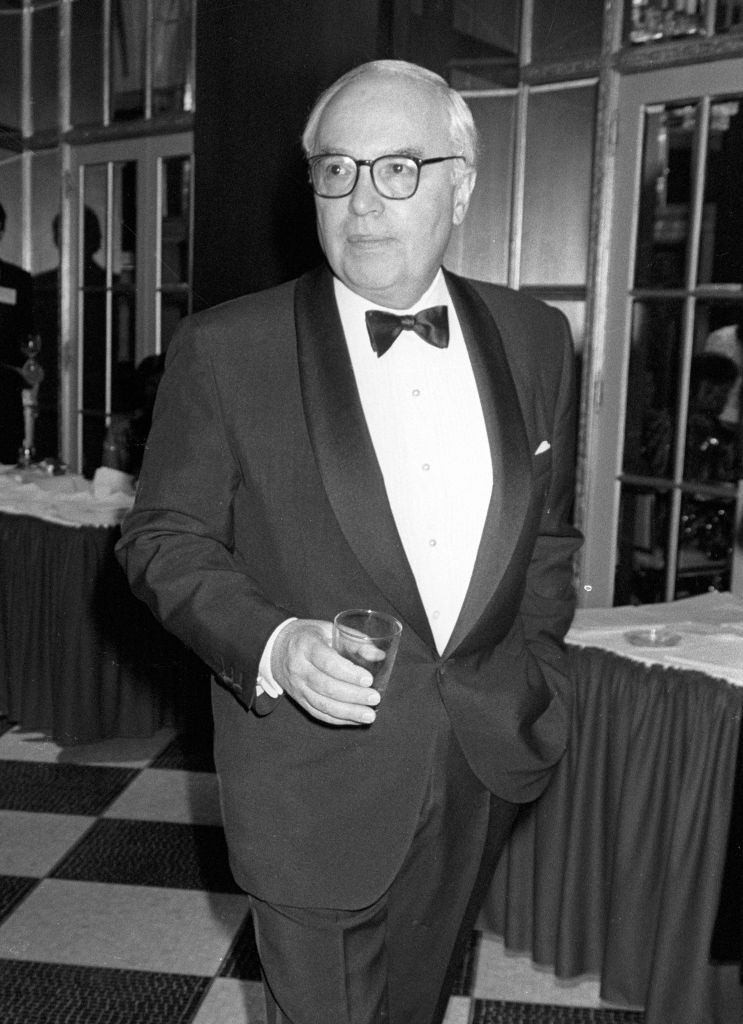 John Gutfreund - Huyền thoại "Trò bịp Phố Wall" - Happy Live